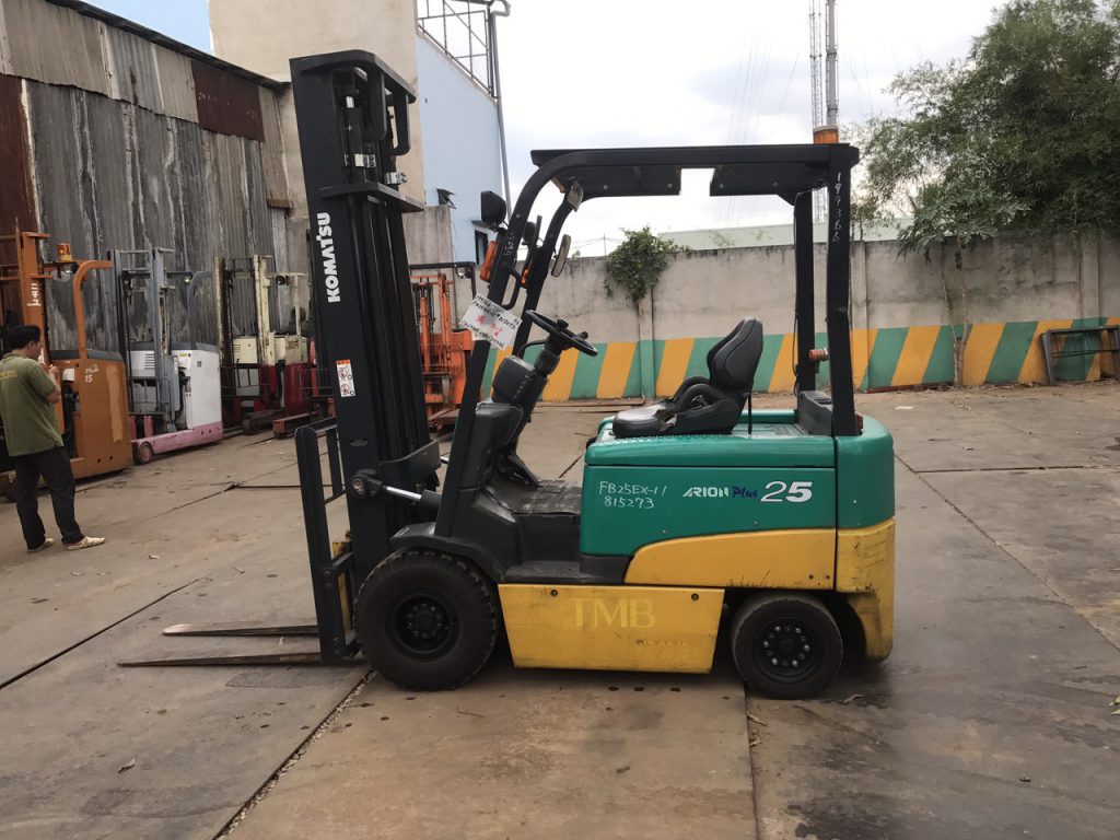 ELECTRIC FORKLIFT MODEL: FB25-8/FB25-12 (KOMATSU) - TURBOSS